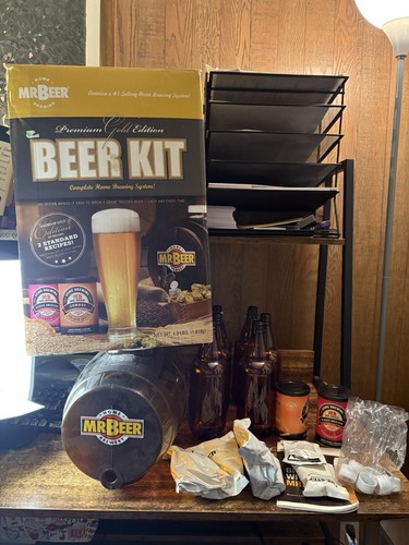 Mr Beer Kit Premium Edition Homebrewing Craft Beer Making Kit With Exp ...