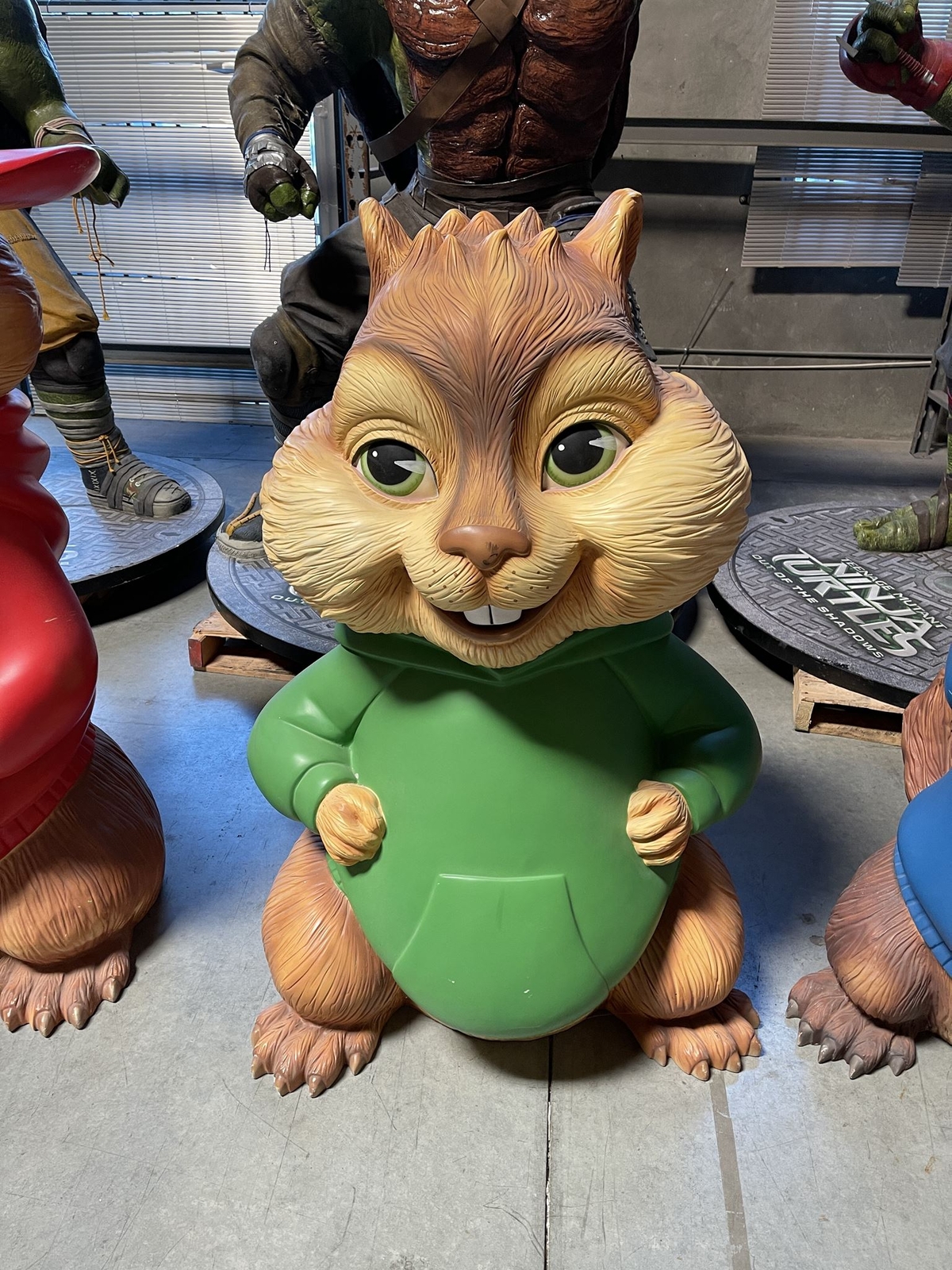 Alvin And The Chipmunks Life Size Statue | eBay