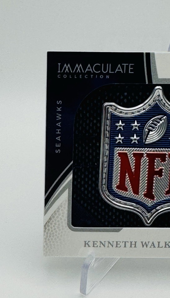 2025 Panini Immaculate Kenneth Walker III 3/5 Silver Shield Patch ...