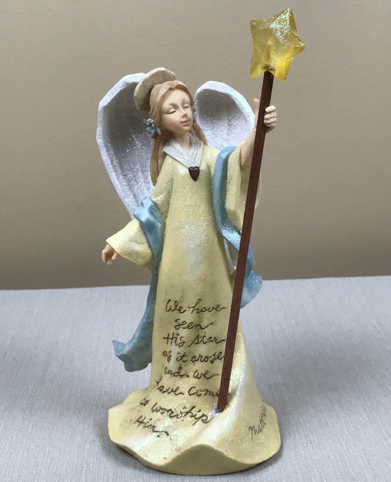 Matthew 2:2 Angel 10" Figurine w/Lighted Star, Foundations By Karen ...