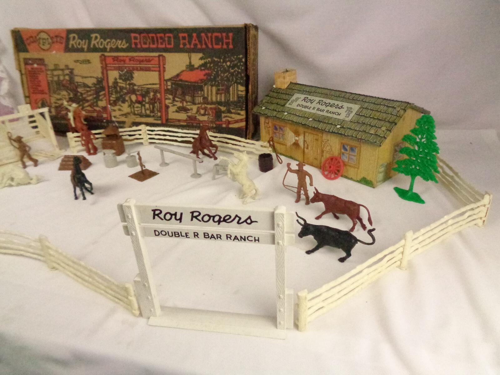 Marx 1950's Roy Rogers Rodeo Ranch Playset #3992 w/ Double R Bar Ranch ...