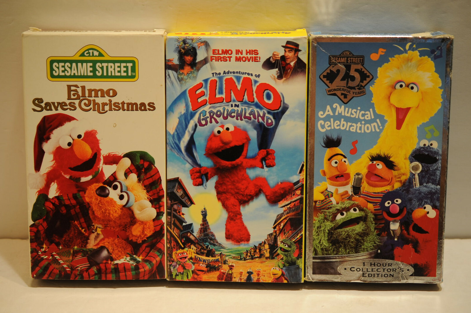 Lot Of 13 Sesame Street Barney Muppets Elmo Vhs Ebay