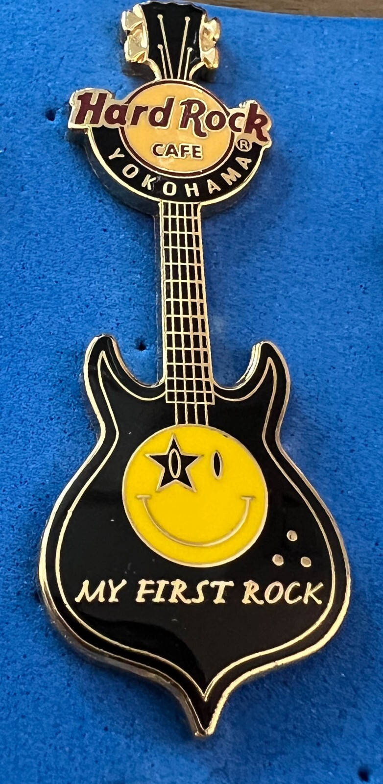 Hard Rock Pin - Yokohama - Guitar - My First Rock | eBay
