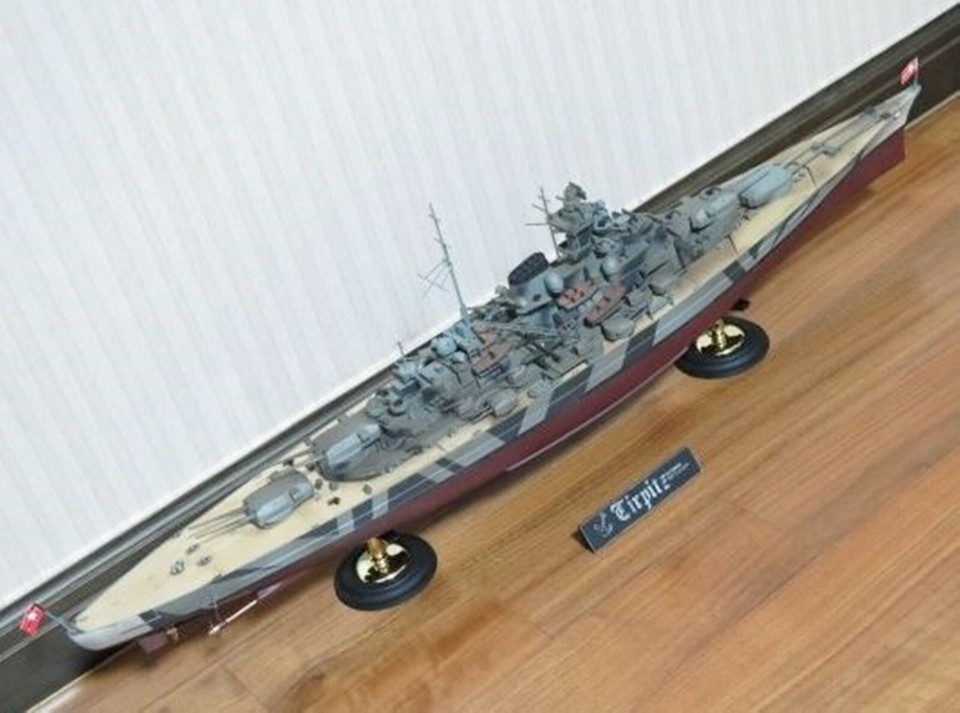 ACADEMY 1/350 TIRPITZ German Battleship Plastic Model Kit #14111 | eBay.de