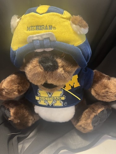 University Of Michigan Wolverines NCAA Football Plush Mascot Wolverine ...