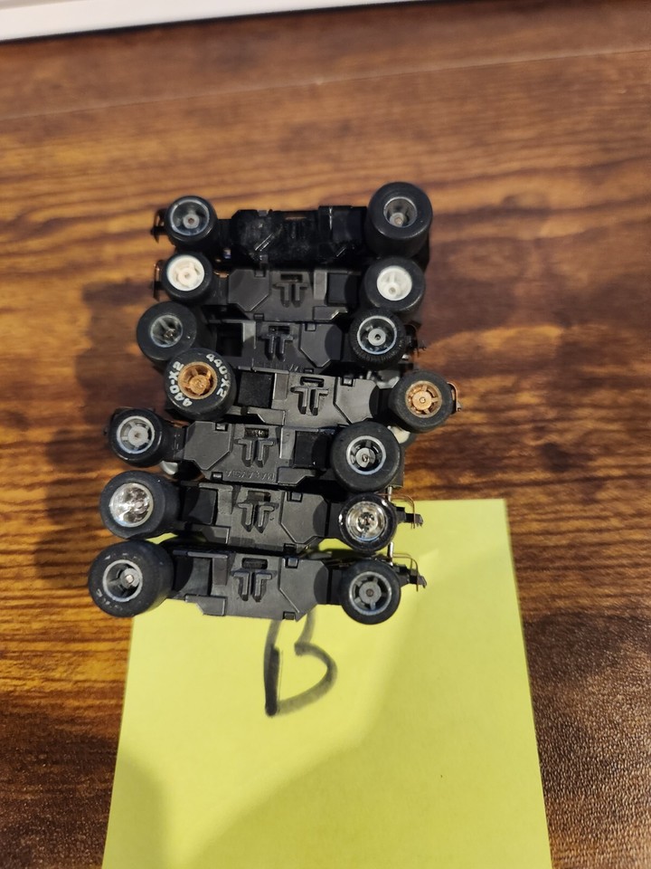 TYCO 440 CHASSIS LOT Of 7 HO SLOT CARS | eBay