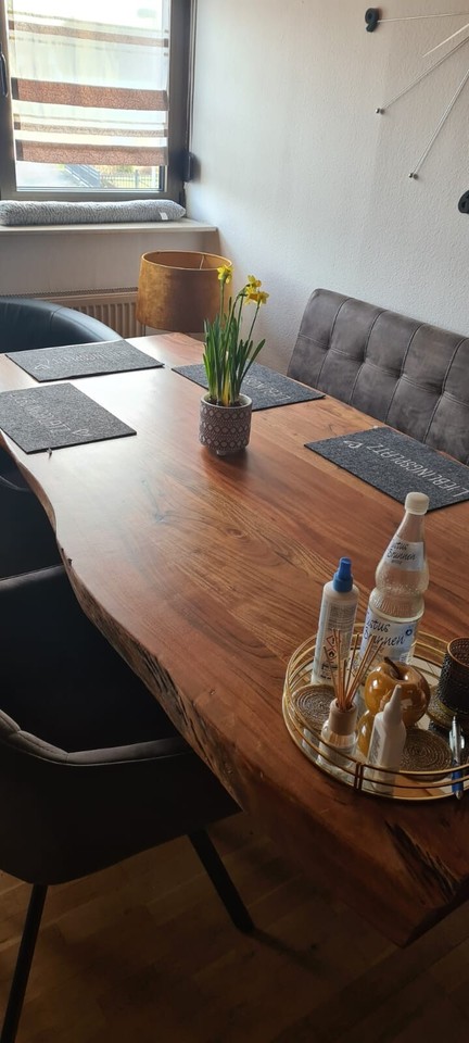 Esstisch Baumkante Massivholz Akazie 160/180/200/220/240, Spider UNIKAT ...