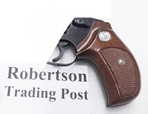 Sile Walnut Combat Grips fitted to Rossi R352, R461, R462 1980s Banana ...