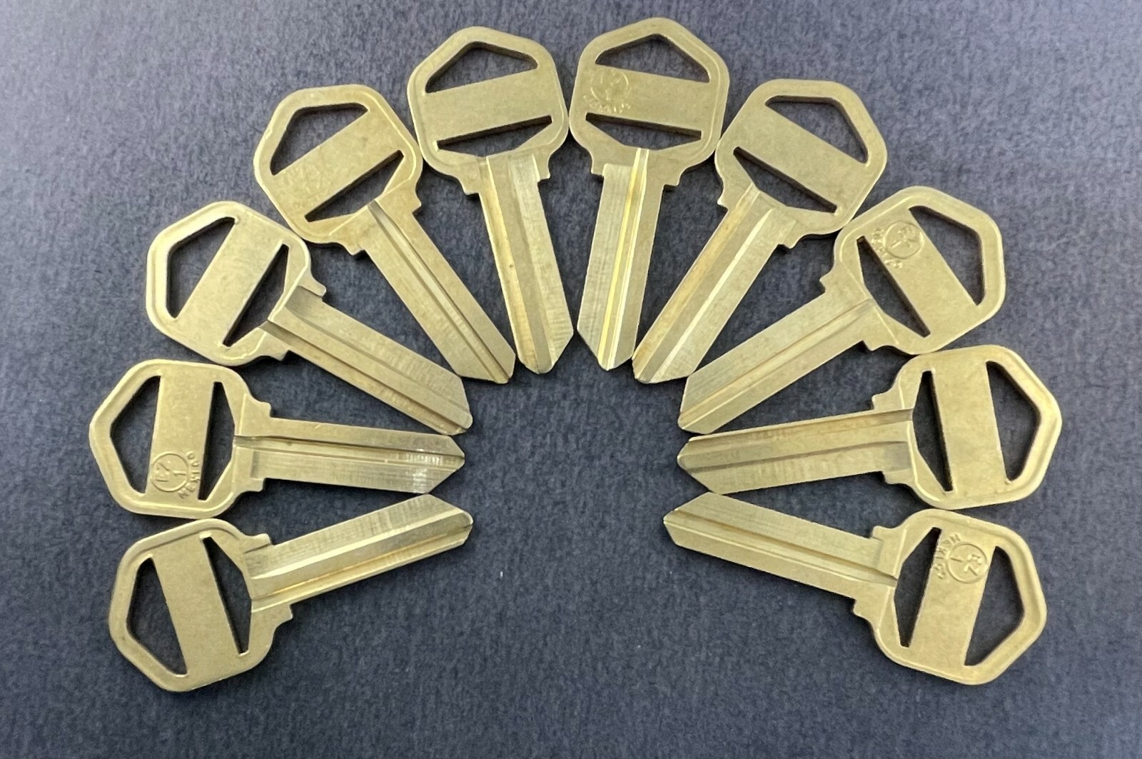 Lots of EZ1 1522 Type 5 Pin Key Blanks for EZ SET/LSDA | eBay