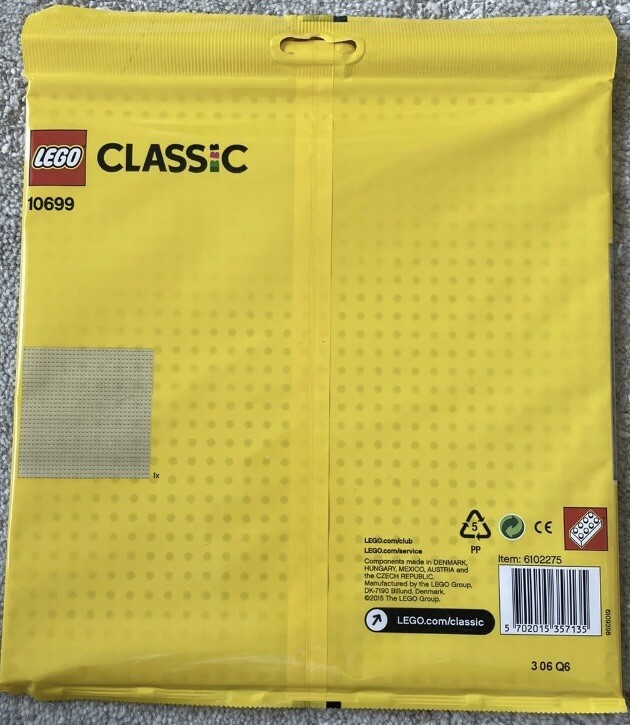 Lego Classic Rare Sand Baseplate (10699) Brand New, Free Postage ...