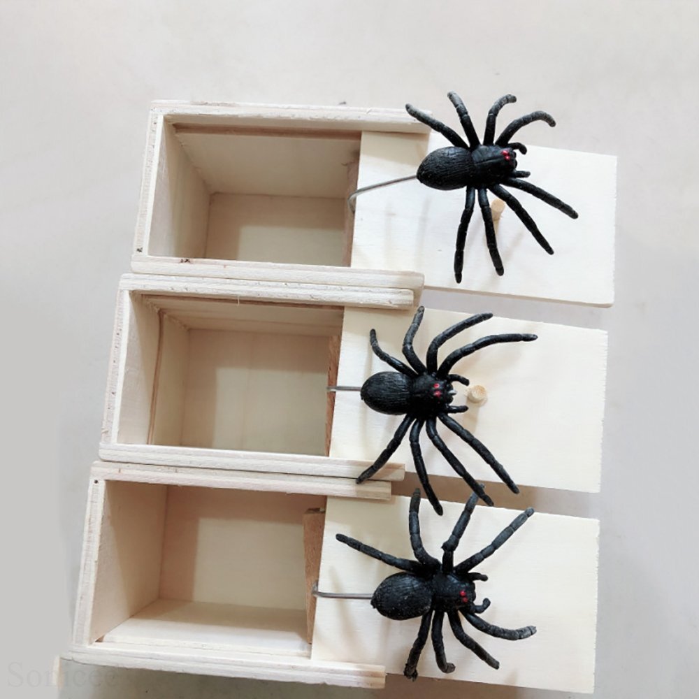 Halloween Spider in a Box Prank Toy Play Gag Joke Scare Fake Spider ...