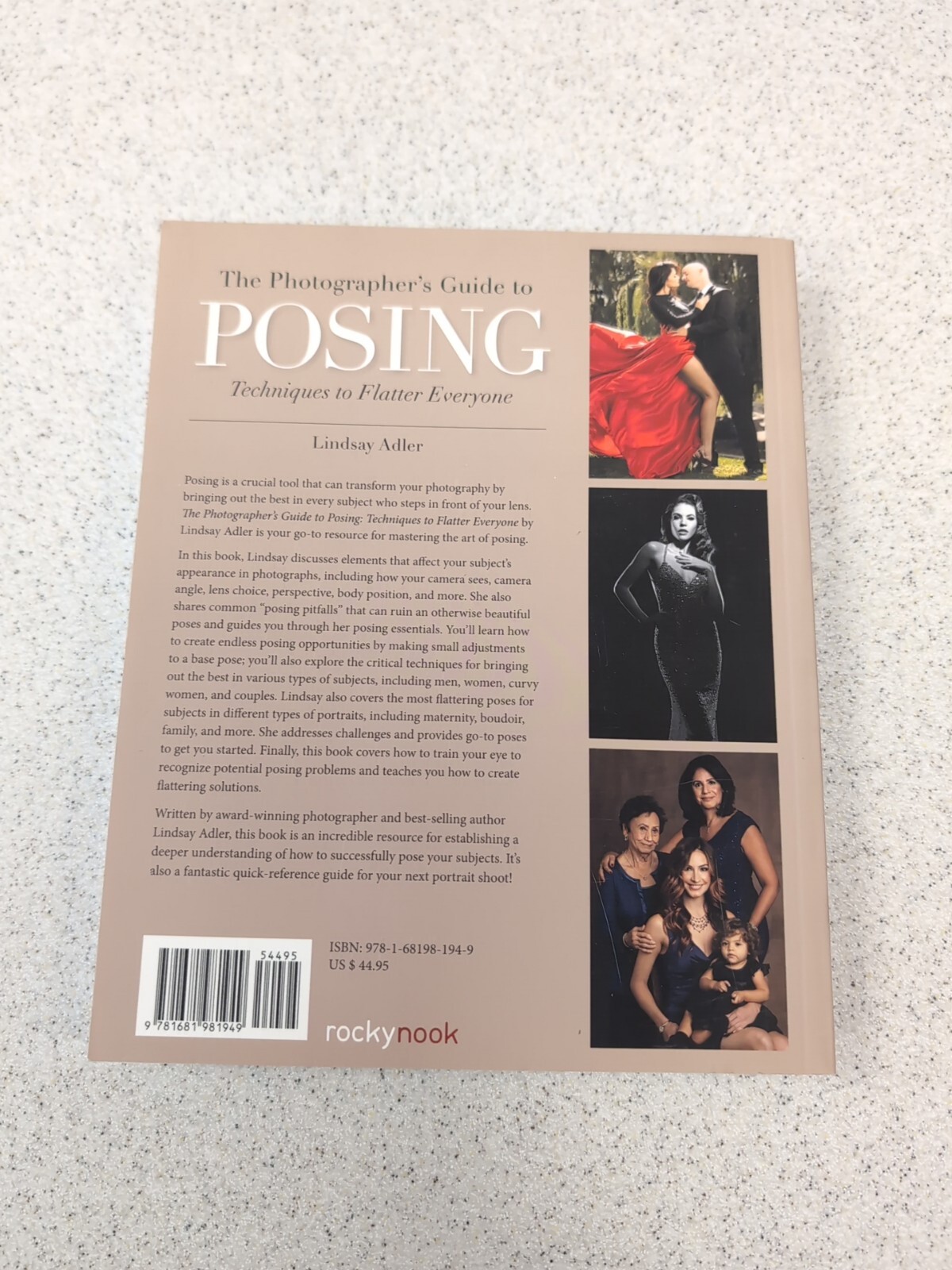 The Photographer's Guide to Posing : Techniques to Flatter Everyone by ...