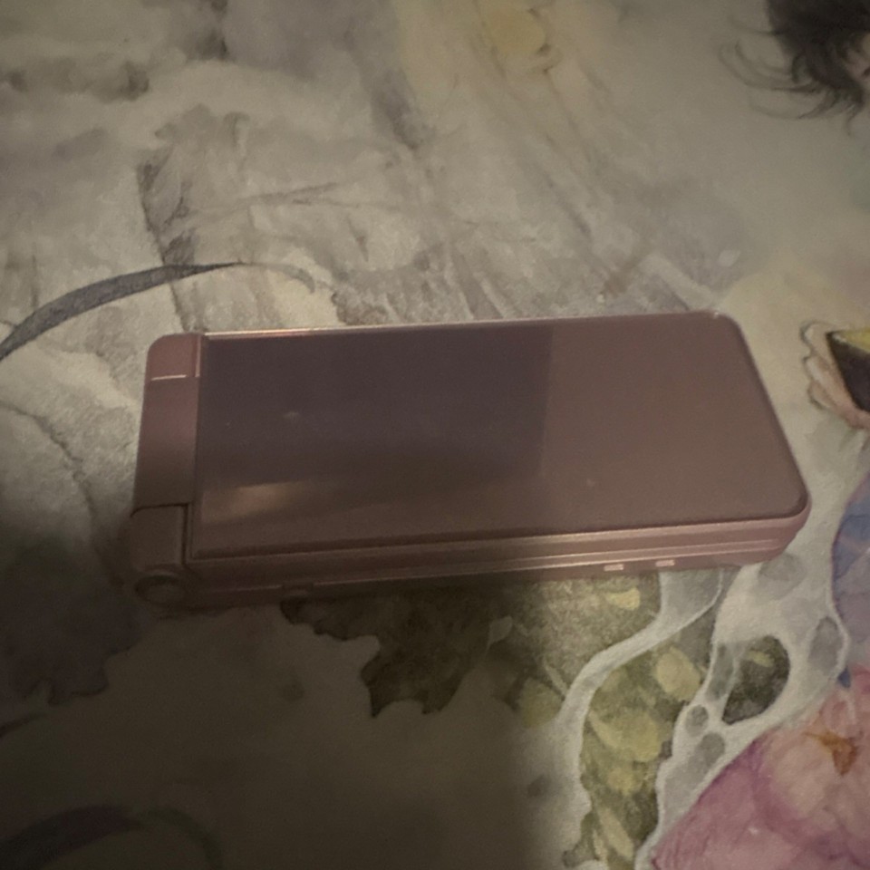 Sharp Aquos 601-sh Pink Flip Phone with Japanese Keypad and ...