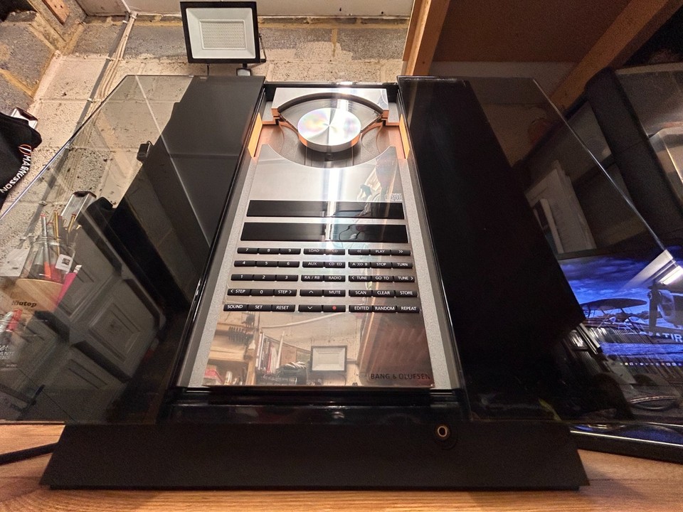 B&O BANG AND OLUFSEN BEOCENTER 2300. BEOCENTER 2300 is a high-end audio ...