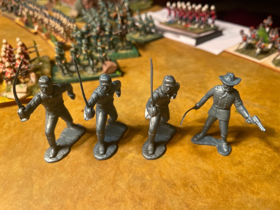 Vintage Marx 60mm Fort Apache Cavalry Sabers 2. Classic old-school ...