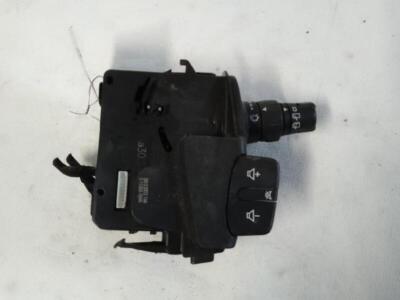 8201590631 39969 wiper cleaning control for RENAULT MODUS (2005) 1.5 ...
