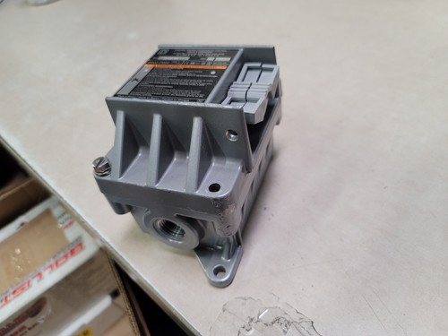 Square D 9001 BR214 Control Station Switch B600-P600 | eBay