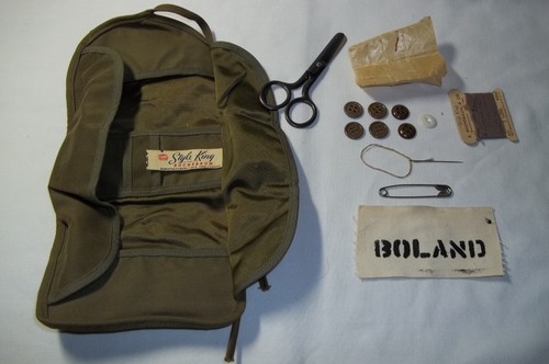 Vint. U.S. Military Sewing Kit Buchsbaum Style King with accessories ...