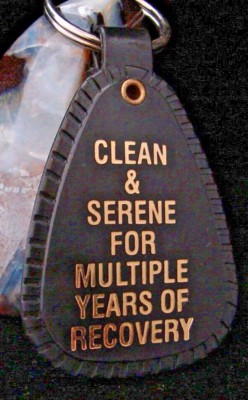 NARCOTICS ANONYMOUS NA BLACK KEY TAG MULTIPLE YEARS medallion Clean | eBay