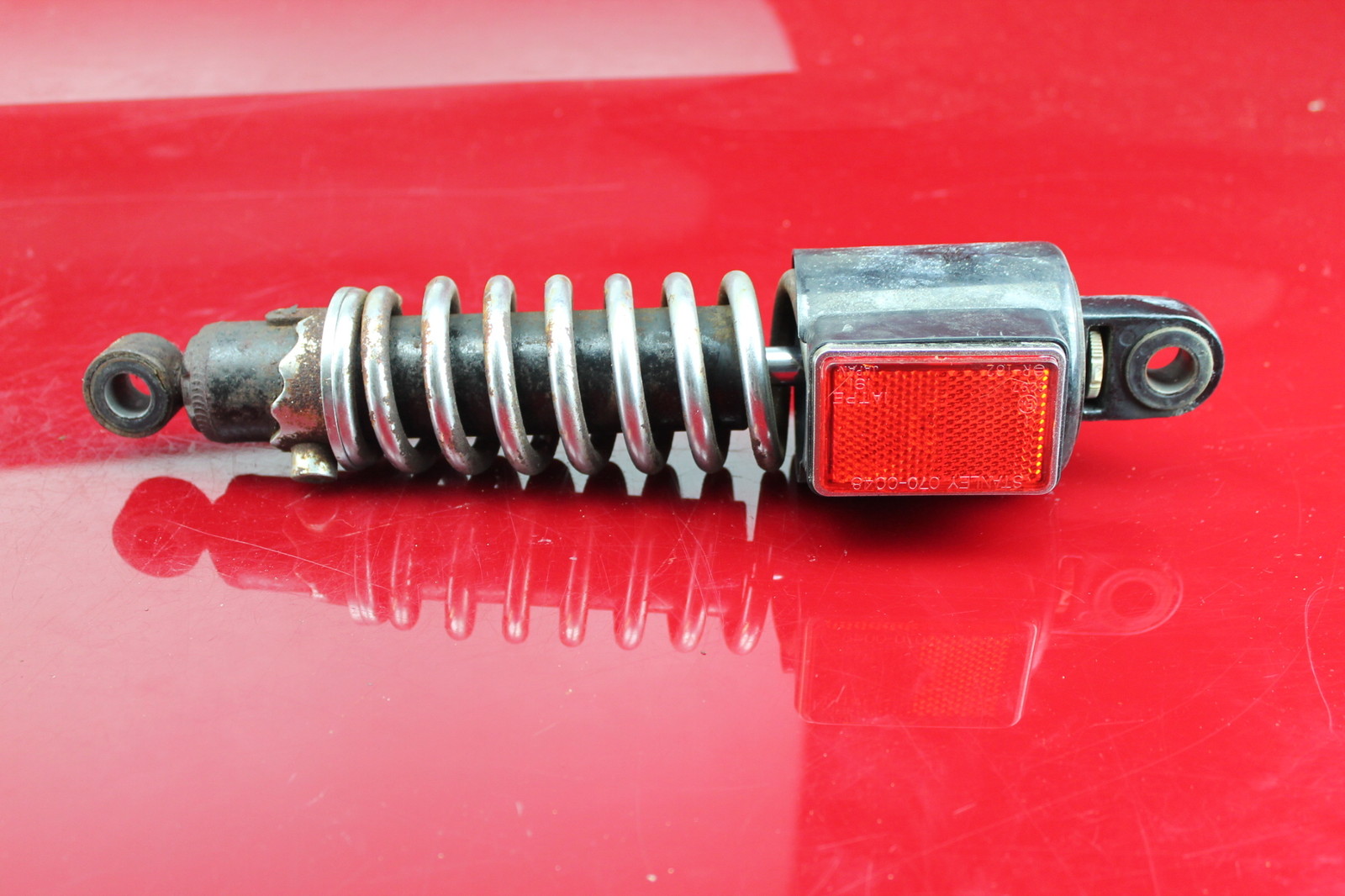 80-81 YAMAHA XS1100 RIGHT REAR BACK SHOCK ABSORBER 3J6-22210-10-00 | eBay