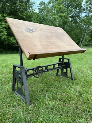 1900-1950 - Antique Drafting Table