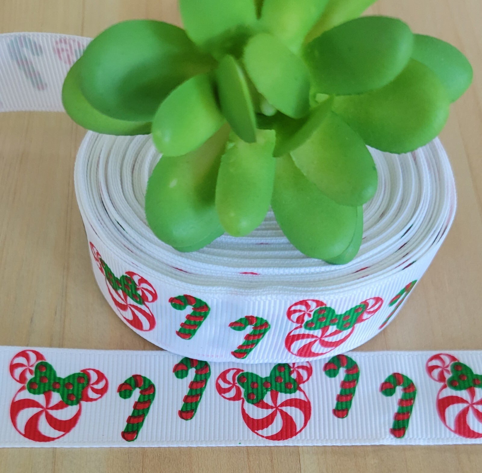 7/8 Inch (1YD) Mickey Mouse Christmas Grosgrain Ribbon Candy Cane ...
