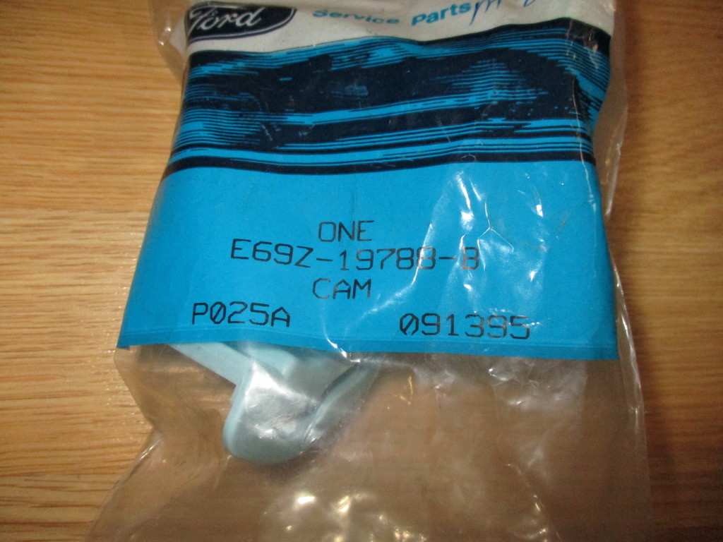 NOS 1986-1991 FORD AEROSTAR AIR CONDITIONING HEATING CONTROL CAM E69Z ...