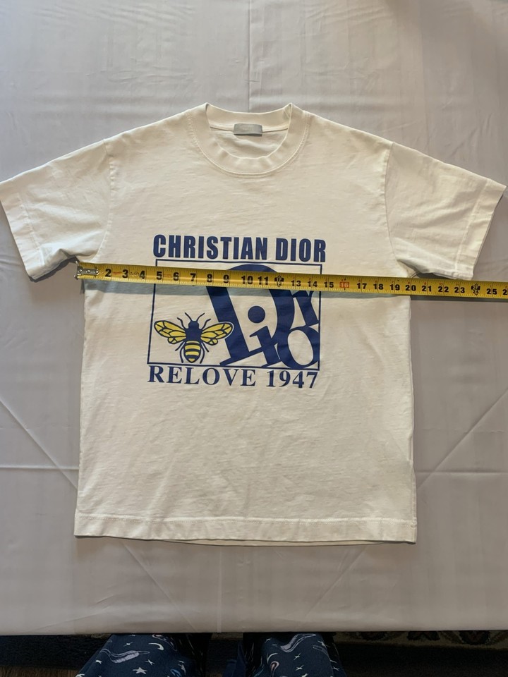 Christian Dior RELOVE 1947 White Tee Crew Neck Blue Logo Bee design Sz ...