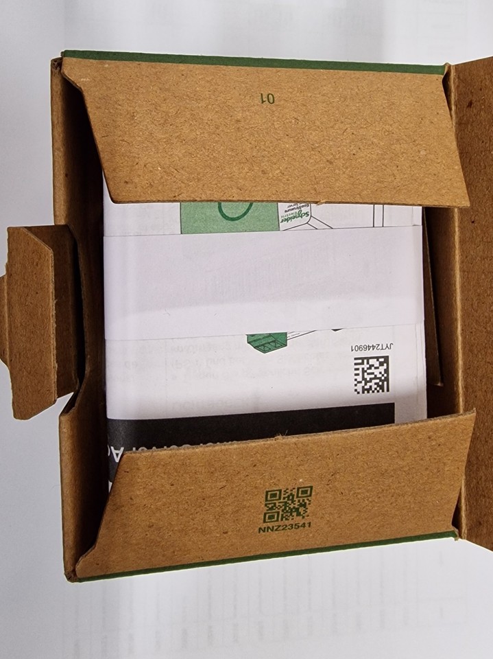 PAS800 Schneider Power Server Pannel Server Wireless Modbus 110-277 Vac ...