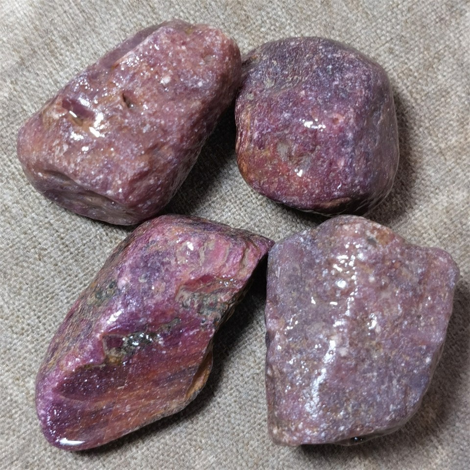 140g Natural Red Corundum Ruby Crystal Rough Mineral Specimen C37 | eBay
