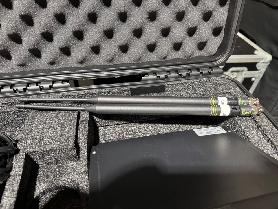 Shure ULXD4 Wireless Receiver G50 Band | eBay