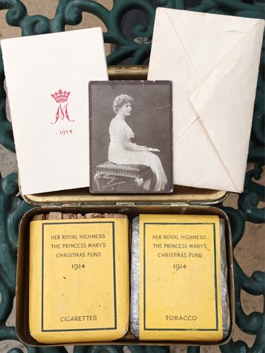 Original WW1 Great War British Princess Mary Tin with full contents | eBay
