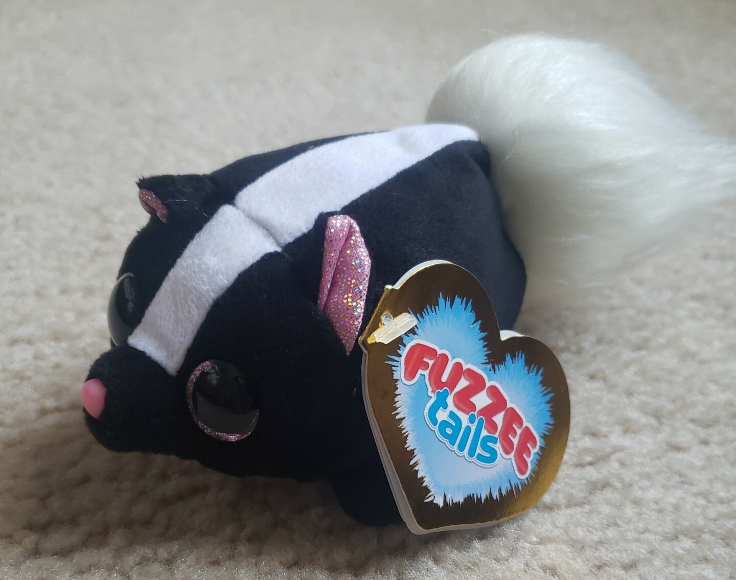 NEW Fuzzee Tails STINKER Skunk Plush Born 8/18 Black 5" Stuffed Animal ...
