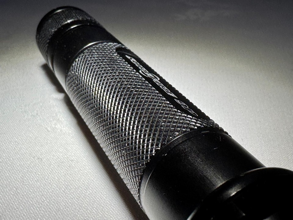 RARE vintage Surefire 9P with Malkoff M61 219bv2 SHO dropin (limited ...