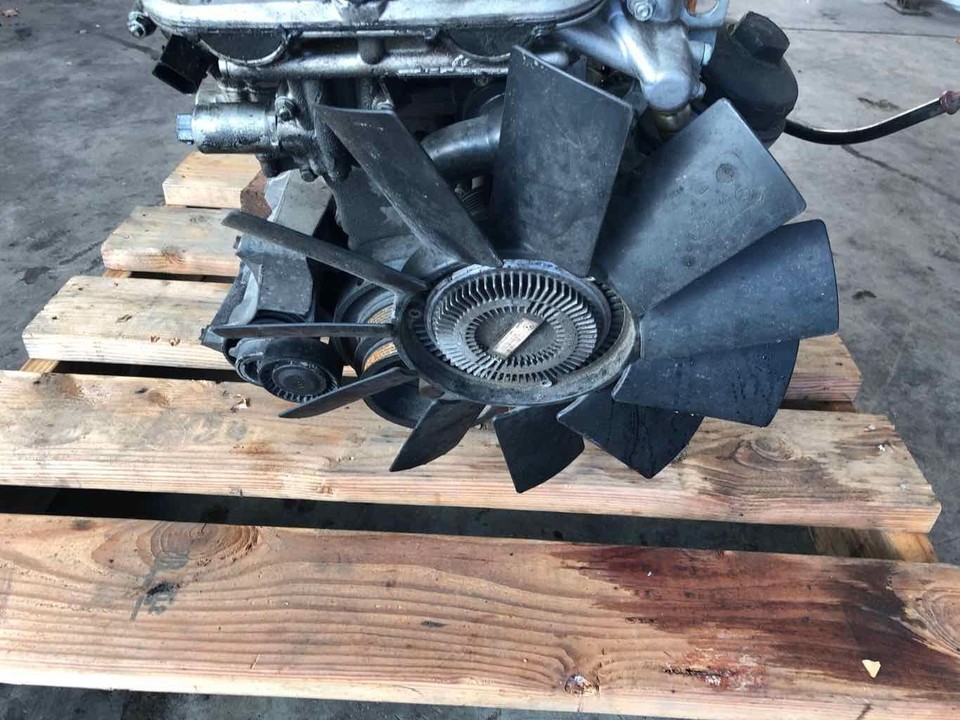 2002-2006 BMW 325I IS SULEV 2.5L Engine Assembly M56-265S6 engine RWD ...