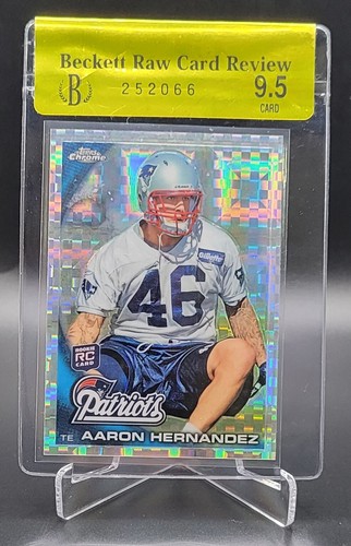 Topps Chrome Aaron Hernandez Rookie Card # C87 Refractor Beckett 9.5 ...