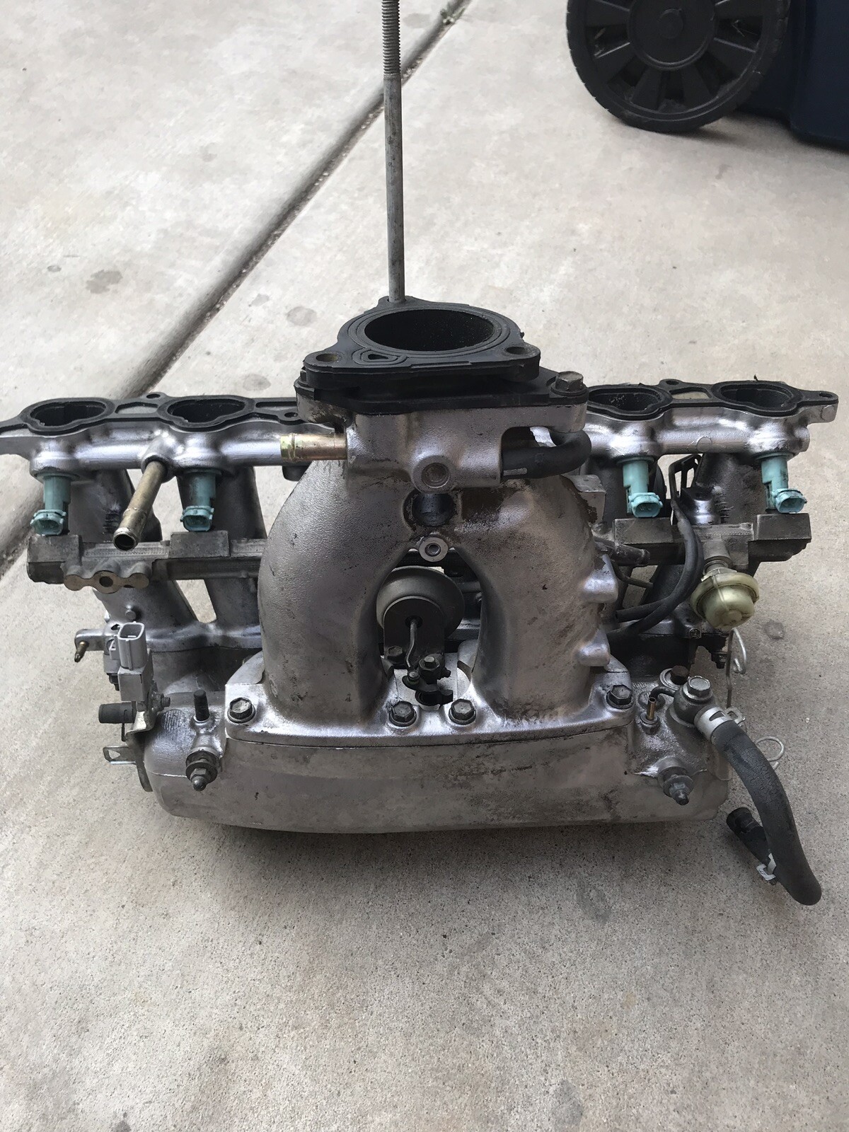 01-05 LEXUS IS300 GS300 COMPLETE INTAKE MANIFOLD 3PCS W/INJECTORS OEM ...