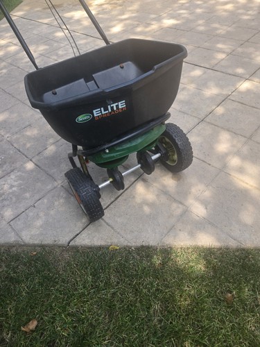Scotts Elite Spreader 72 In. Broadcast Spreader - 75902 (***LOCAL ...