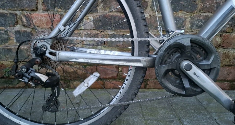 Front Suspension Silver Giant Revel 26 Inch Mountain Bike | eBay UK