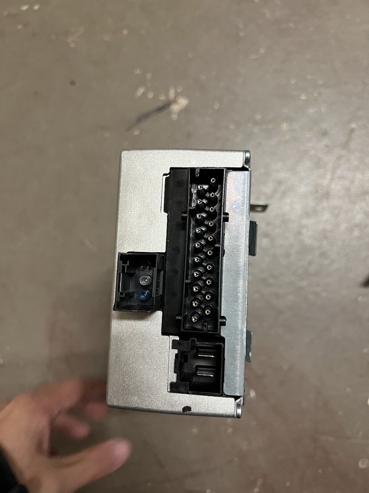 OEM BMW 9393182 F30 F34 F36 F32 F80 F82 M3 M4 AMPLIFIER HARMAN KARDON ...