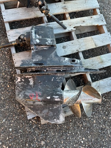 2001 Mercruiser Bravo III Three 3 Outdrive Gearcase Lower Unit Props ...