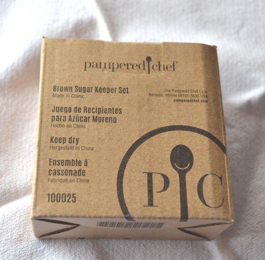 Pampered Chef ~BROWN SUGAR KEEPER~ SET of 2 Terra Cotta Discs Keep ...