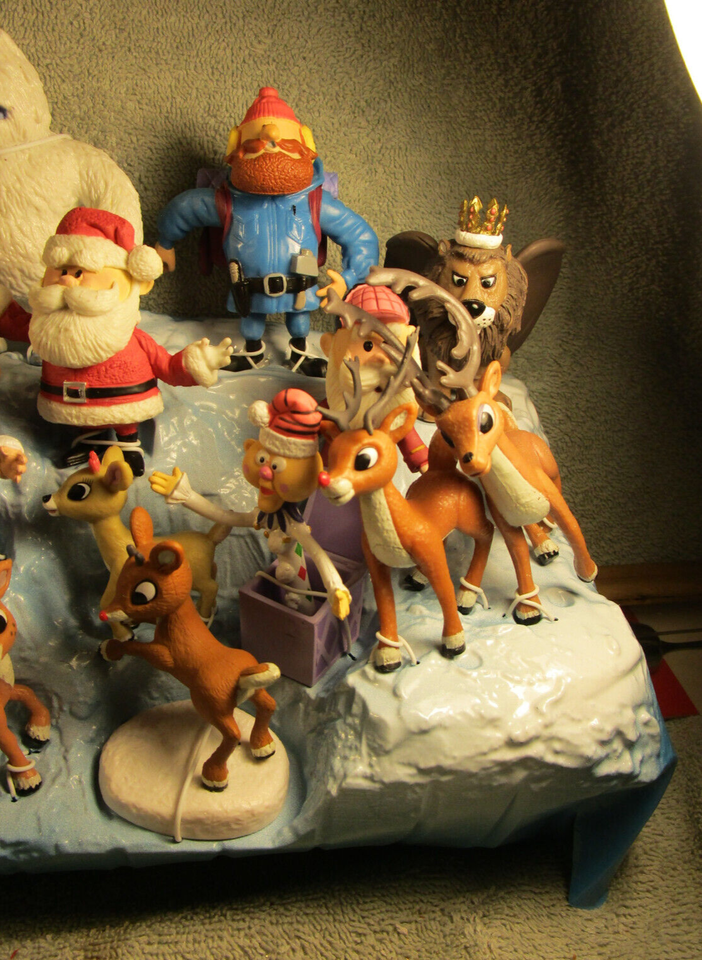Enesco Rudolph Island Of Misfits 20 Pc. 2009 Set Of Figures | eBay