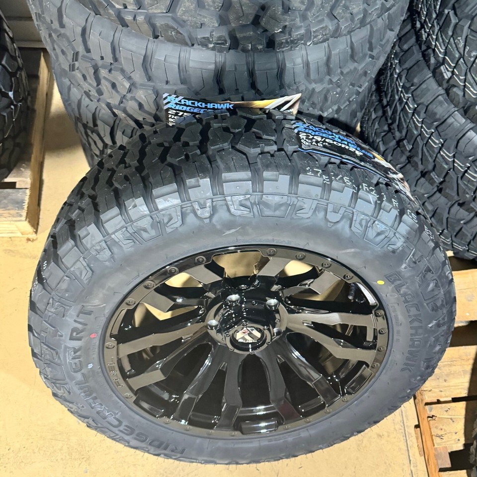 20x9 Fuel D675 Blitz Black Wheels Rims 33" AT Tires 6X135 Ford F150 ...