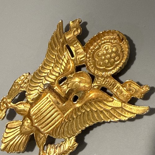 WWII US Military Officer Hat Cap Screw Back Badge Pin Eagle E Pluribus ...