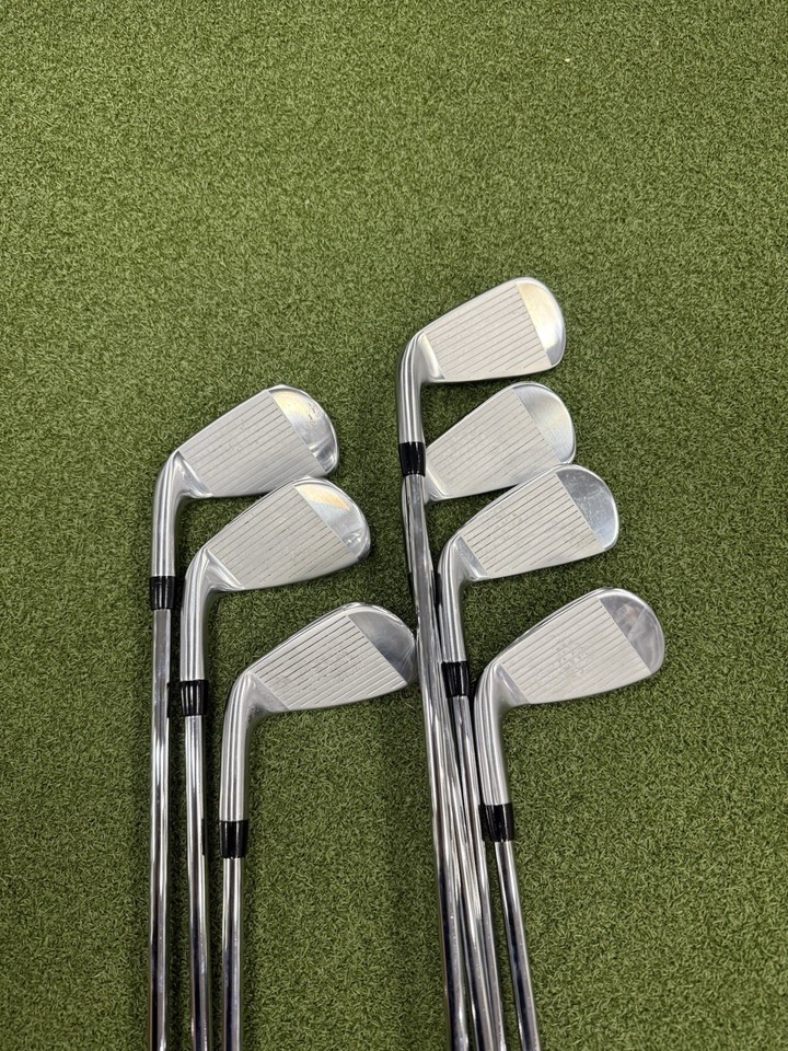 TITLEIST 718 AP3 5-PW-GW RIGHT HANDED. AMT RED REGULAR STEEL SHAFT ...