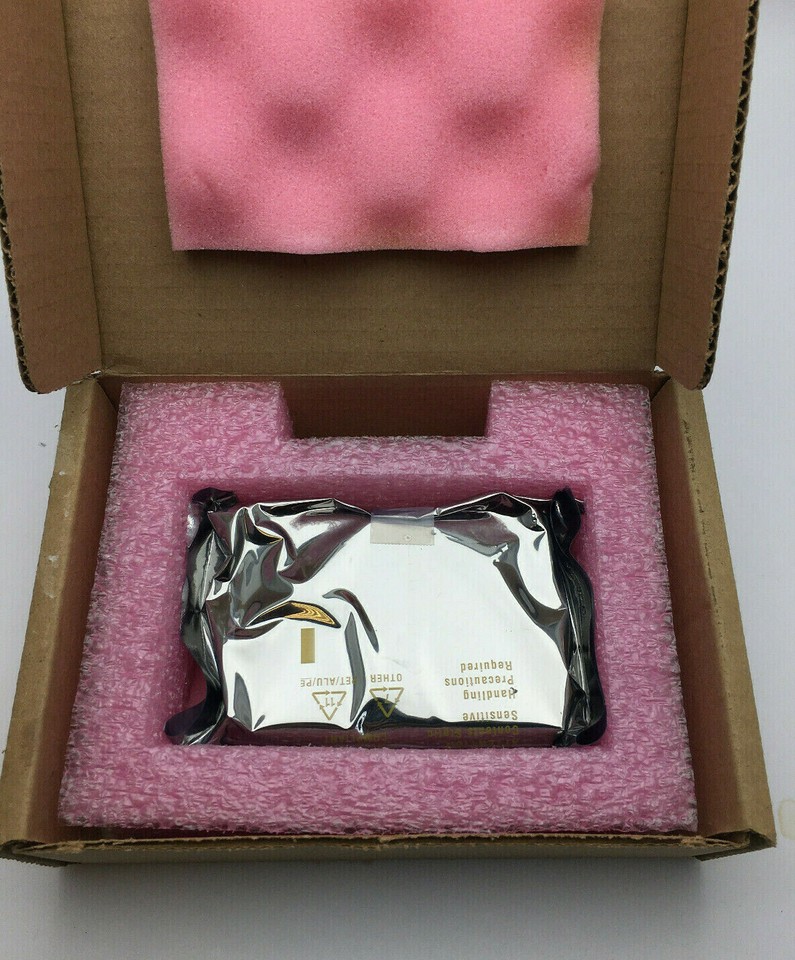 Intel Xéon 15 Coeur Processeur E7-8890 v2 2.8GHz 37.5mb Cache 8Gt/X Qpi ...