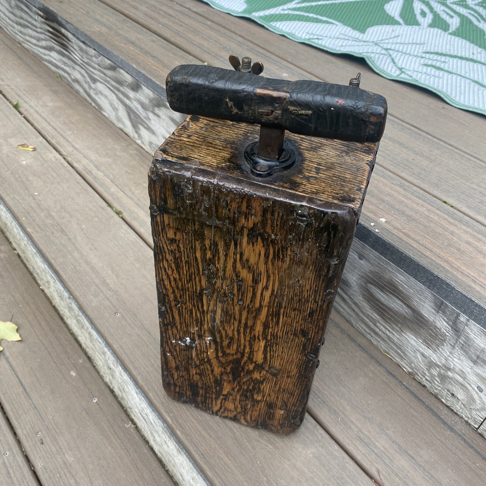 Dynamite Plunger Box