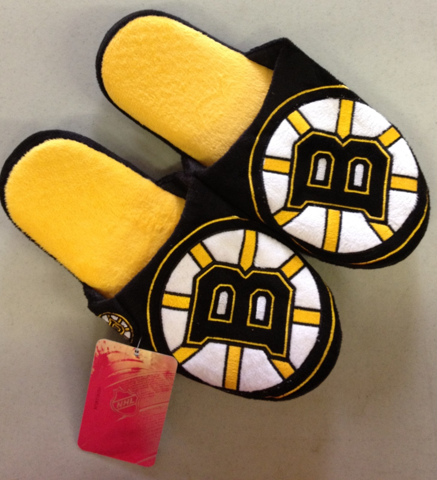 Pair of Boston Bruins Big Logo Slippers NEW NHL - TWO TONED House shoes ...