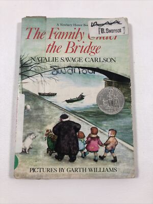The Family under the Bridge - Natalie Savage Carlson (1990, Paperback ...